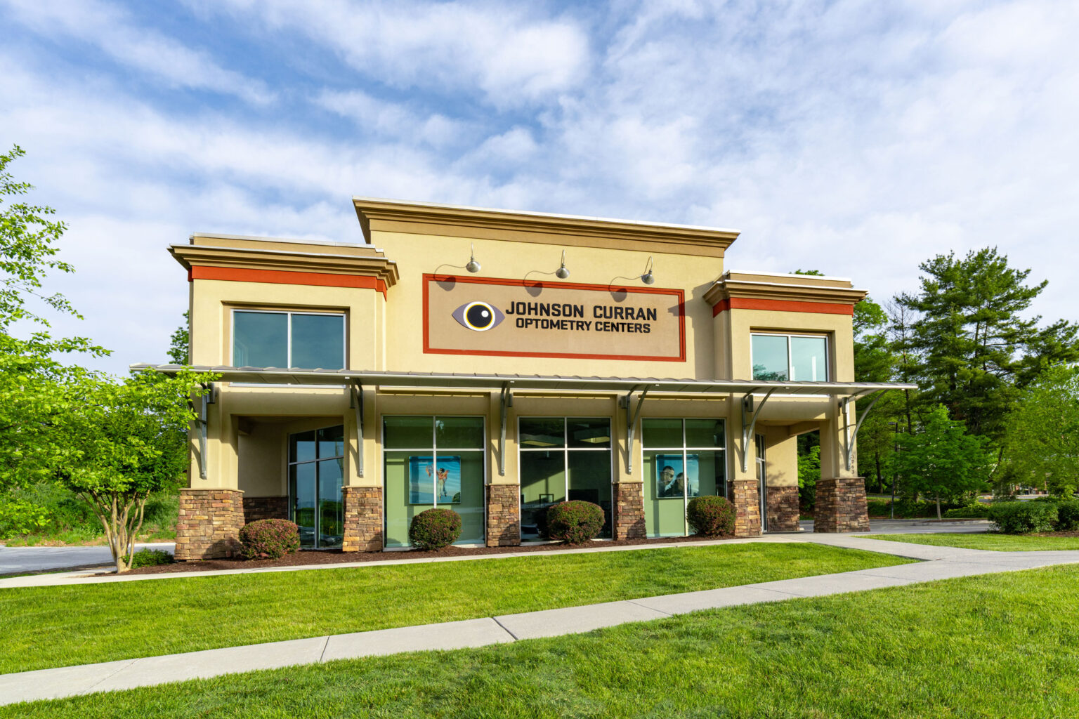 Franklin Road | Johnson Curran Optometry Centers